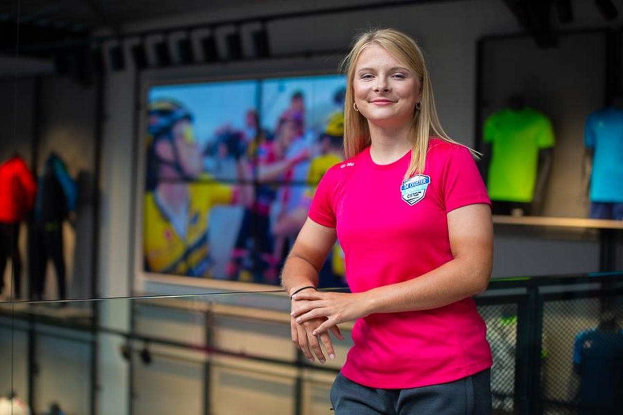 Lotte Baele rijdt zondag haar eerste Wereldbeker - Belg.be