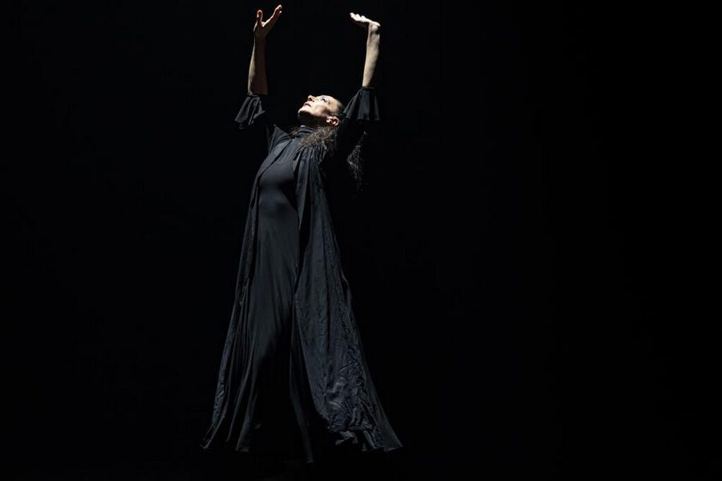 Isabelle Beernaert terug zelf op de planken in 'La Dame en Noir' - Belg.be